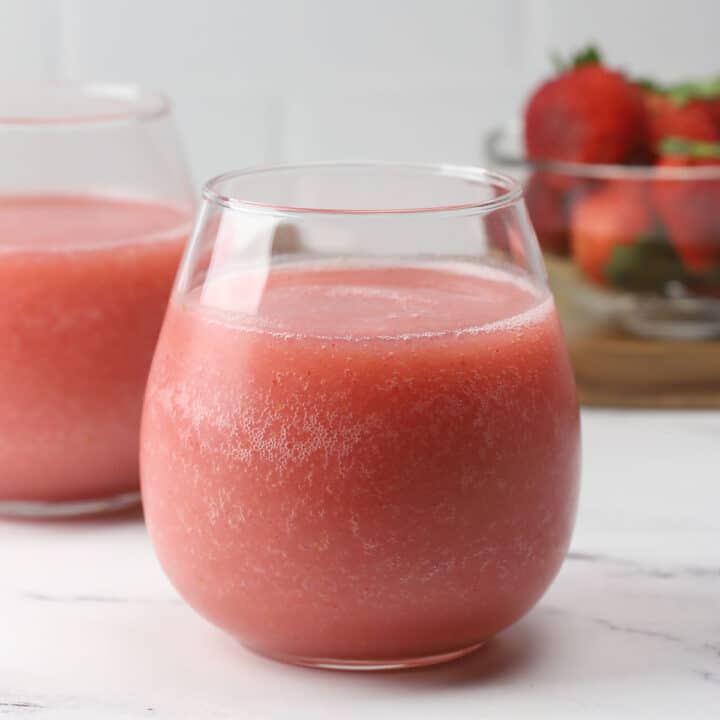 Frosé (Frozen Rosé) - The Toasty Kitchen