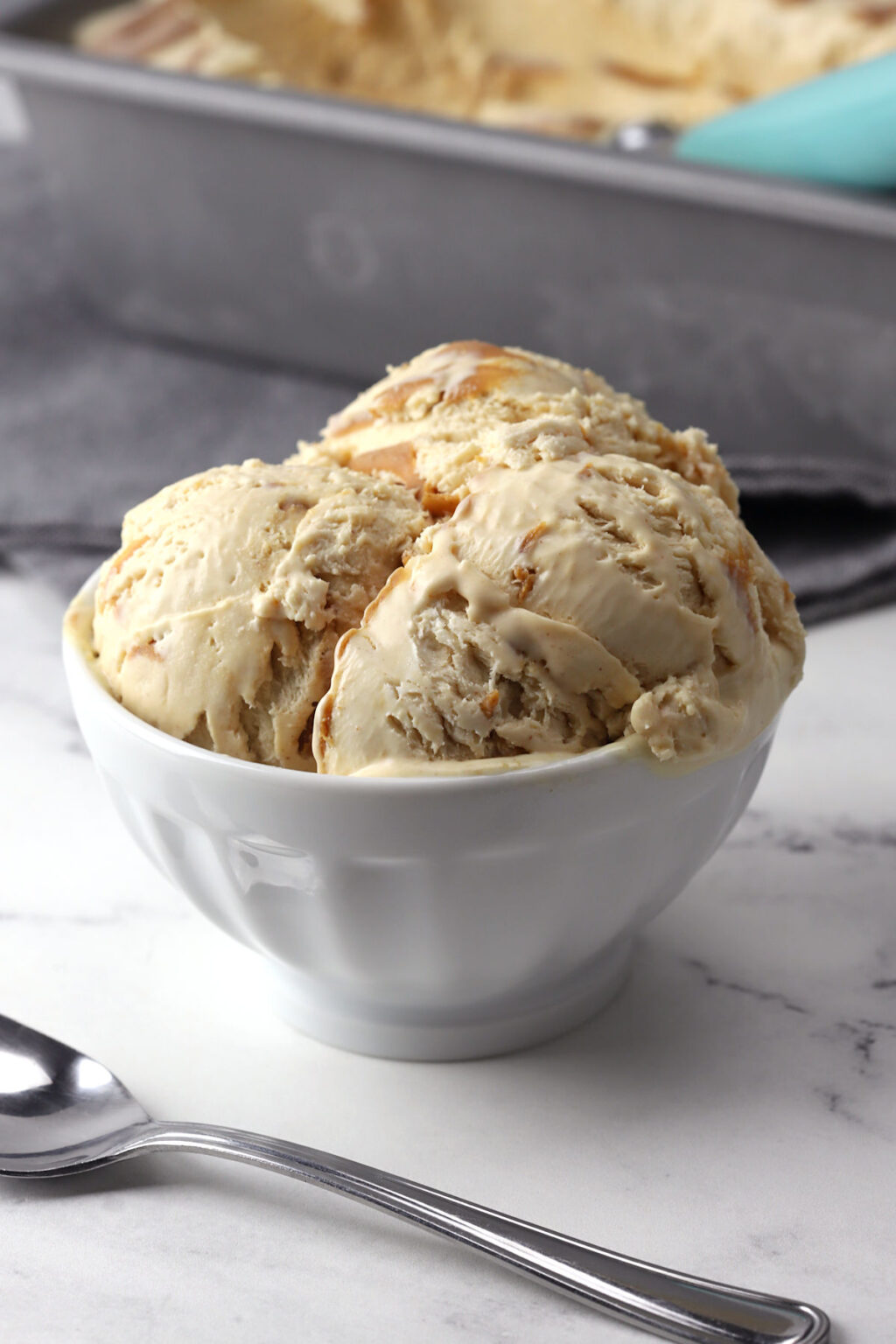 Peanut Butter Ice Cream - The Toasty Kitchen