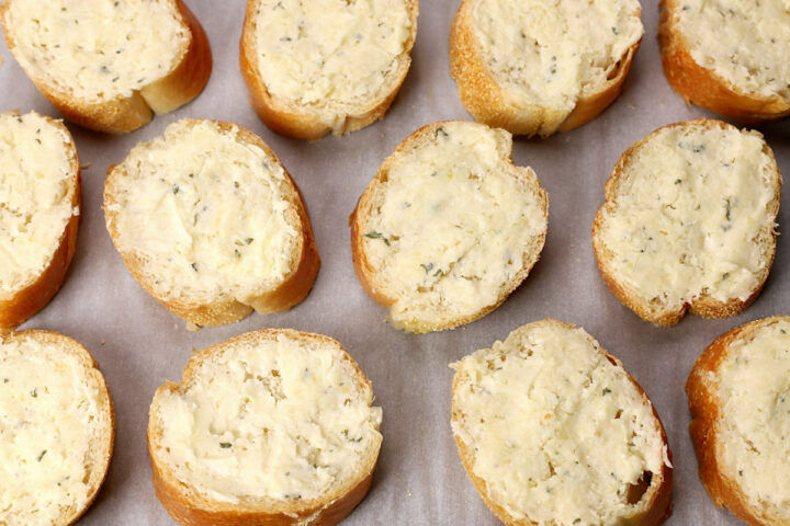Freezer Garlic Bread - The Toasty Kitchen
