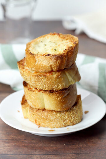 Freezer Garlic Bread - The Toasty Kitchen