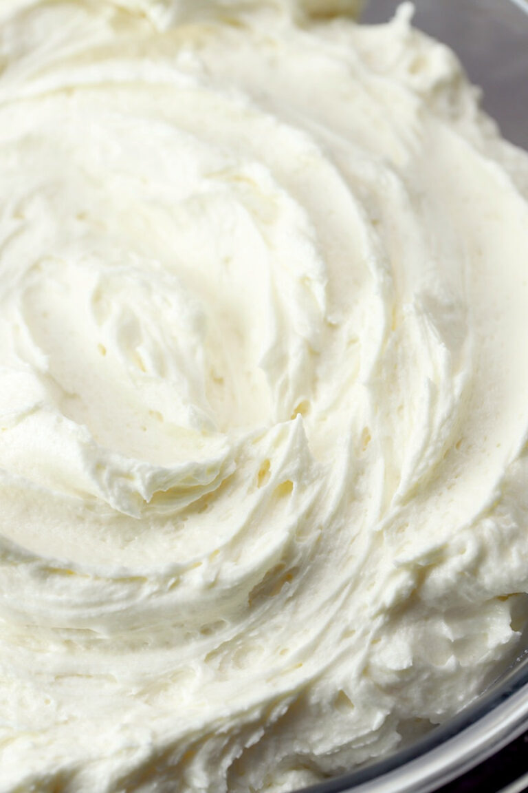 Whipped Buttercream Frosting - The Toasty Kitchen