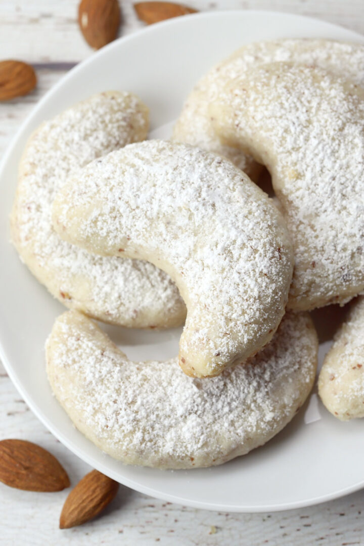 Vanillekipferl - Vanilla Crescent Cookies - The Toasty Kitchen