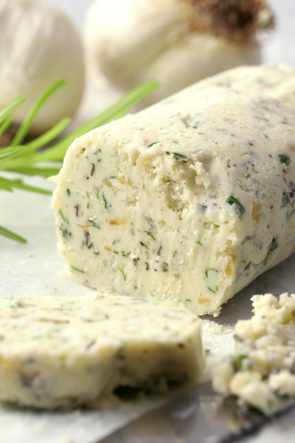 Roasted Garlic Herb Compound Butter - The Toasty Kitchen