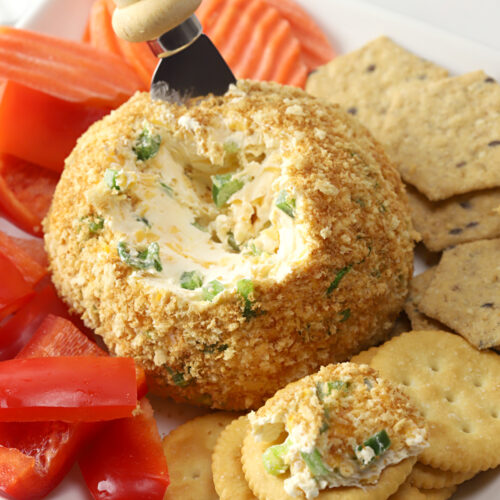 Everything Bagel Cheese Ball - The Toasty Kitchen