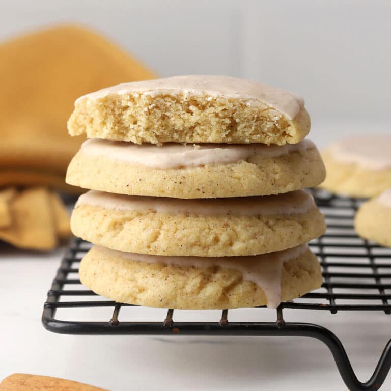 Heidesand - German Brown Butter Shortbread Cookies - The Toasty Kitchen