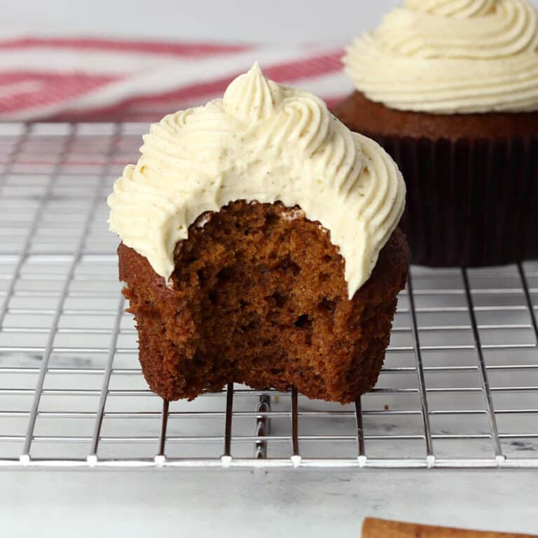 10 Tips For Baking Cake - The Toasty Kitchen