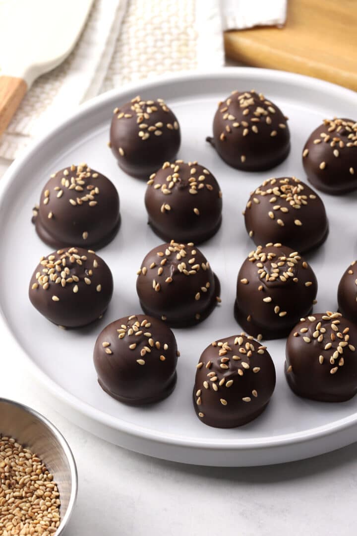 Chocolate Tahini Balls - The Toasty Kitchen